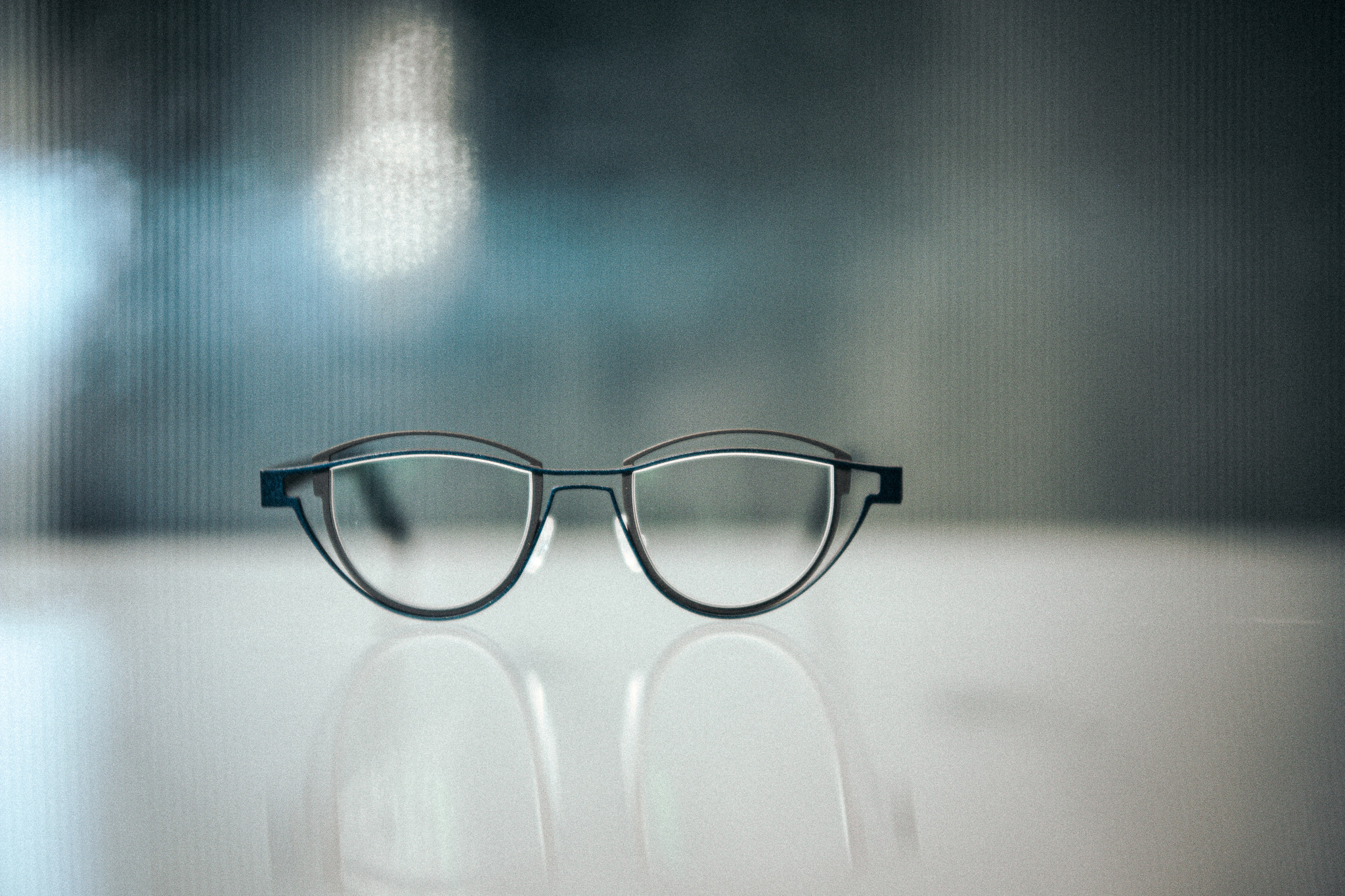 theo "Shape" | スイス堂/仙川のメガネ屋